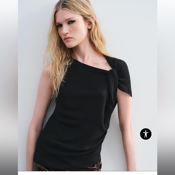 Zara | Tops | Zara Flowy Crepe Top | Poshmark